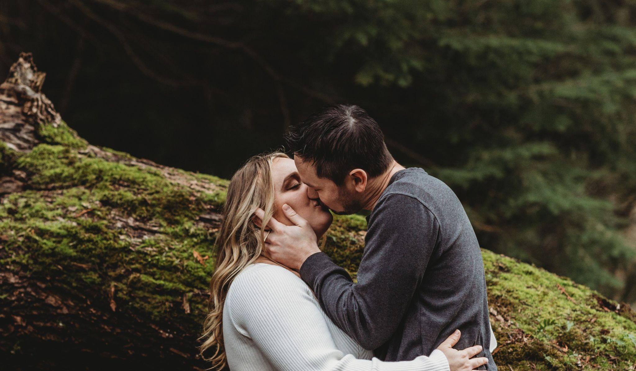 Katie Renee Foster and Ryan Gary Dalton's Wedding Website