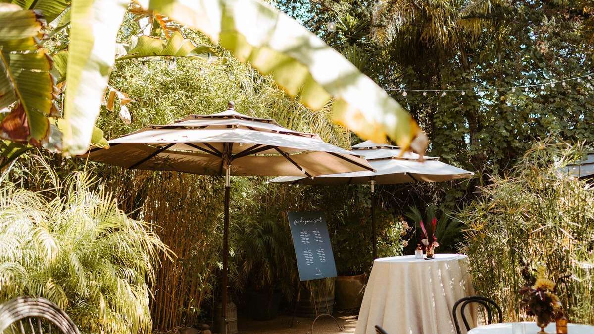 The Holly Farm | Wedding Venues | Cost, Reviews & Photos | Zola