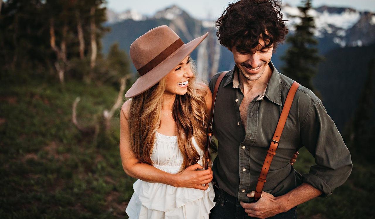 Julia Martens and Matt Essman's Wedding Website