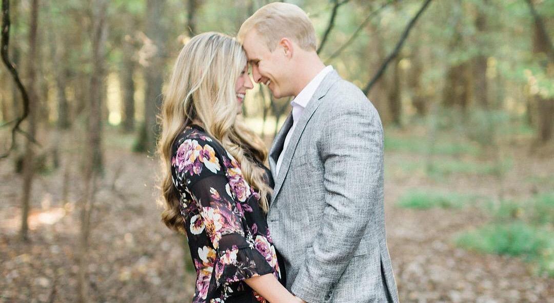 Chelsie Fields and Chaz Pal's Wedding Website