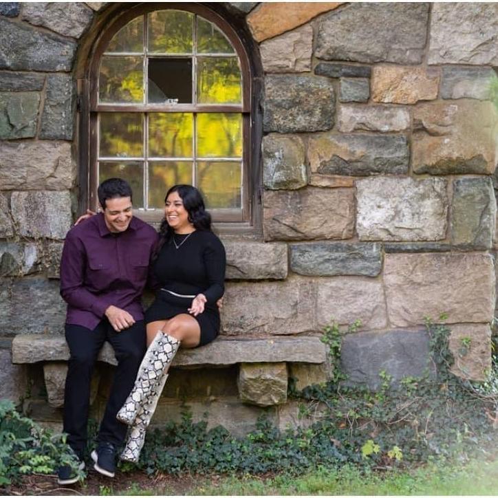 Angela Vitrano and Albert Gonzales' Wedding Website