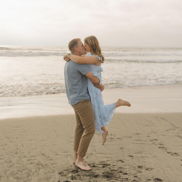Jordan Tellock and Roanin Rives' Wedding Website