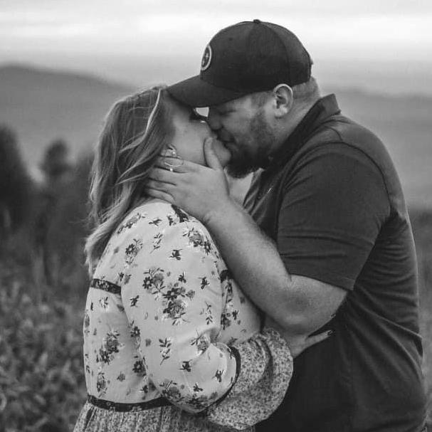 Alexis Jackson and Dylan Broyles's Wedding Website