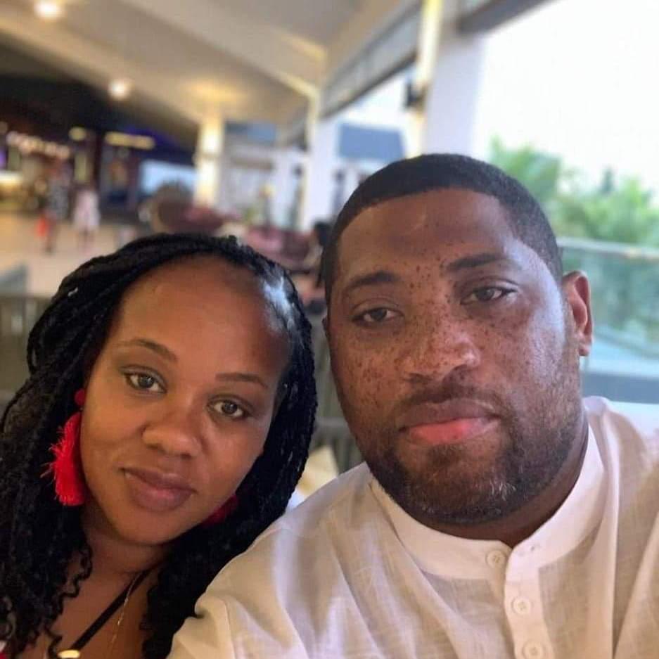 Casharell Dennis and Derrick Wiggins' Wedding Website