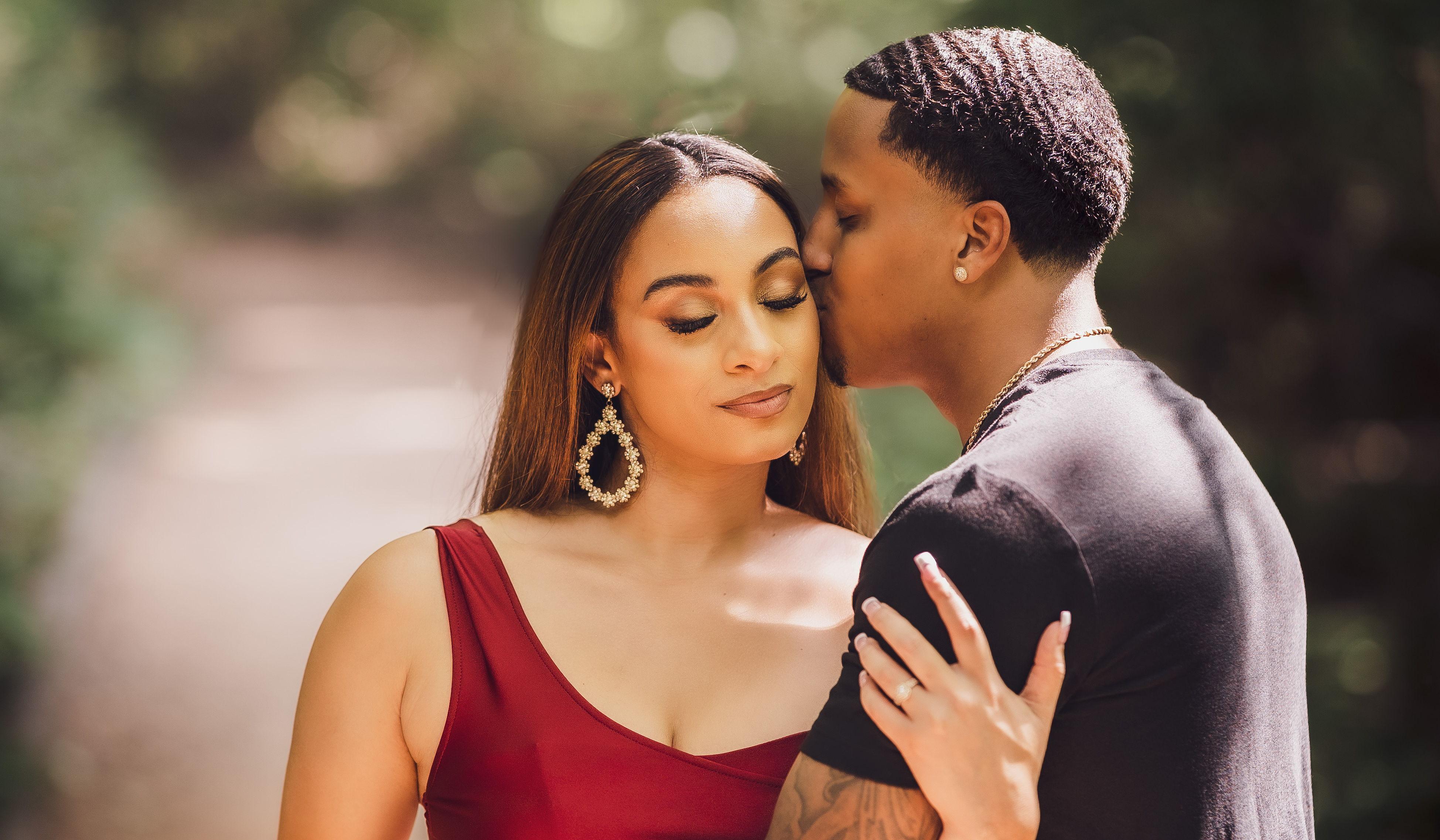 Bre Davis and Frank Barnes' Wedding Website