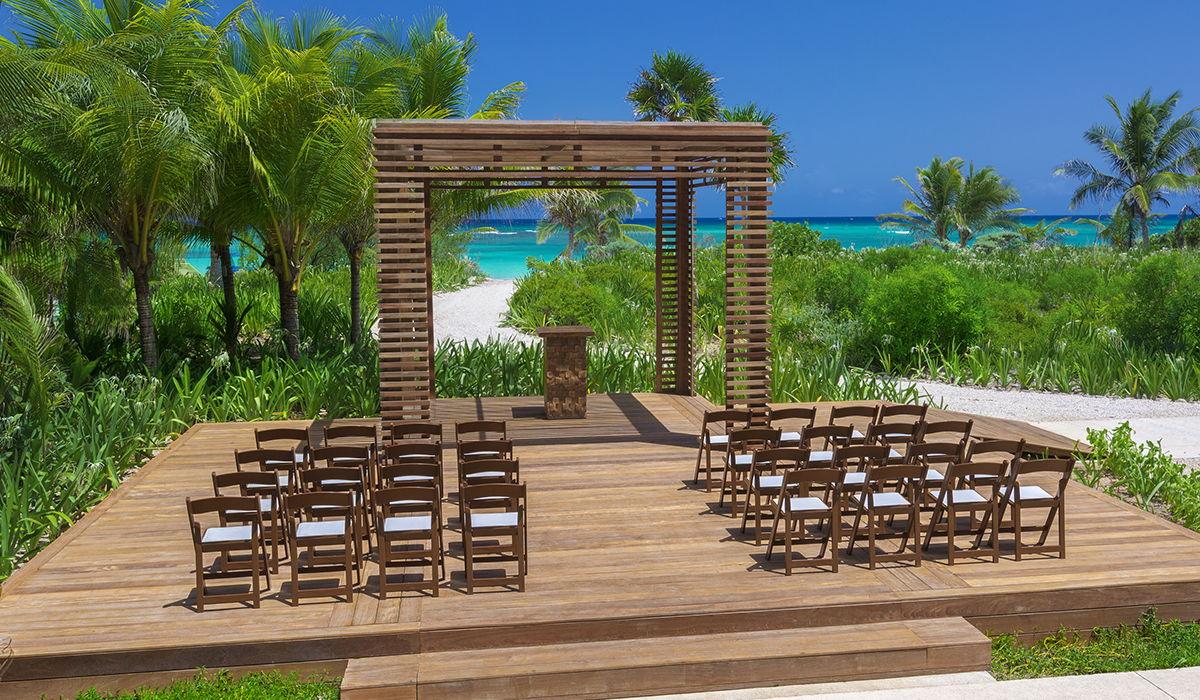 Michaela Tucker and Tyler Dutton's Wedding Website