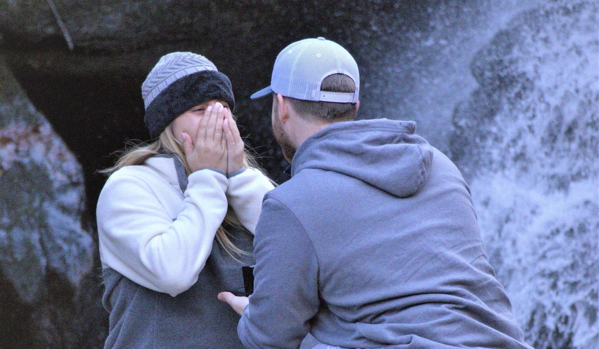 Shannon Ponitz and Caleb Knecht's Wedding Website