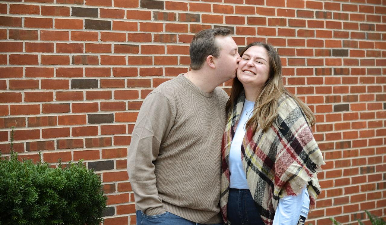 Julie Nester and Jason Lindsley's Wedding Website