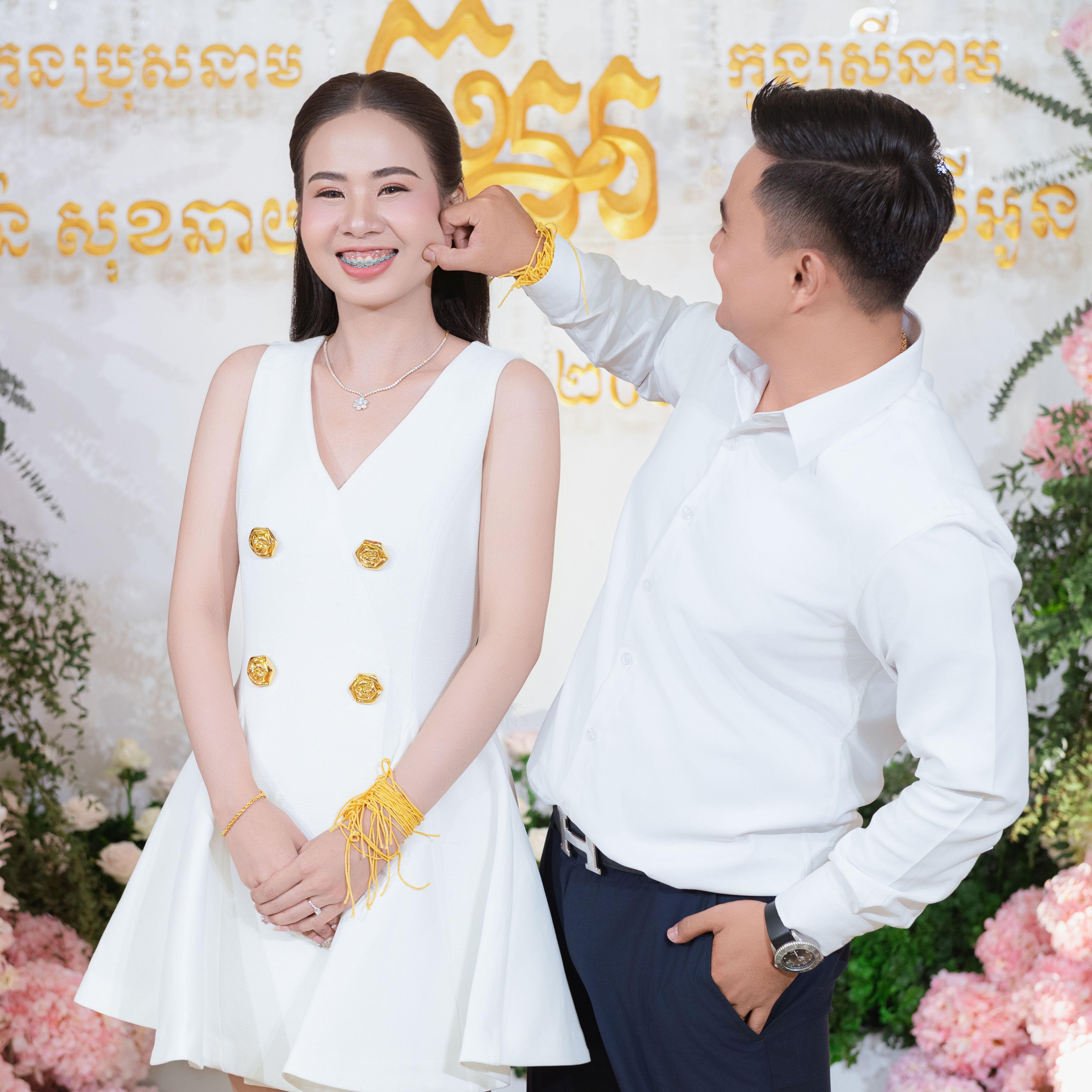 CHAN SOKCHHAY and BUTH SREYOUN's Wedding Website