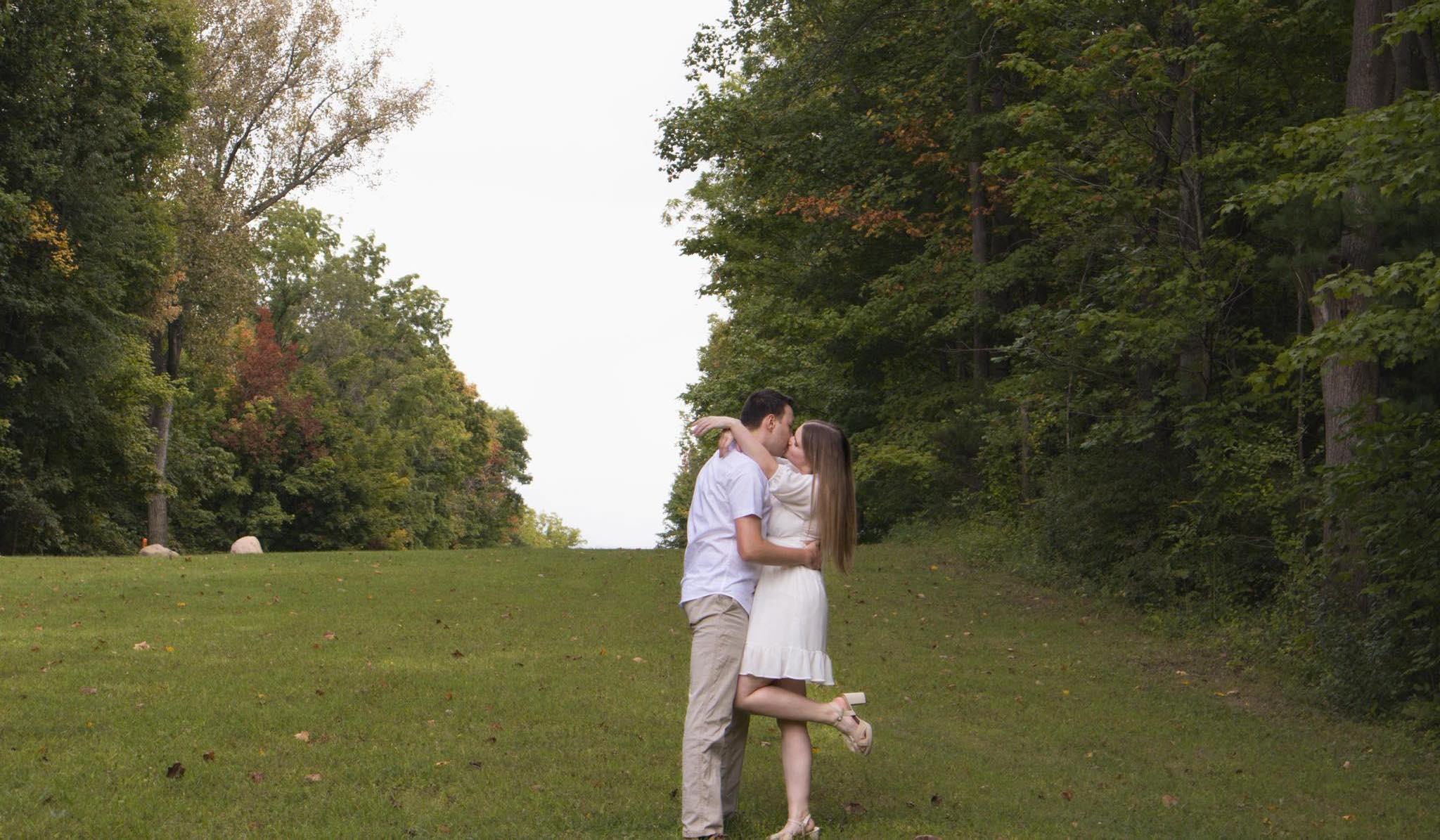 Elizabeth Bray and Greggory Yuknavage's Wedding Website