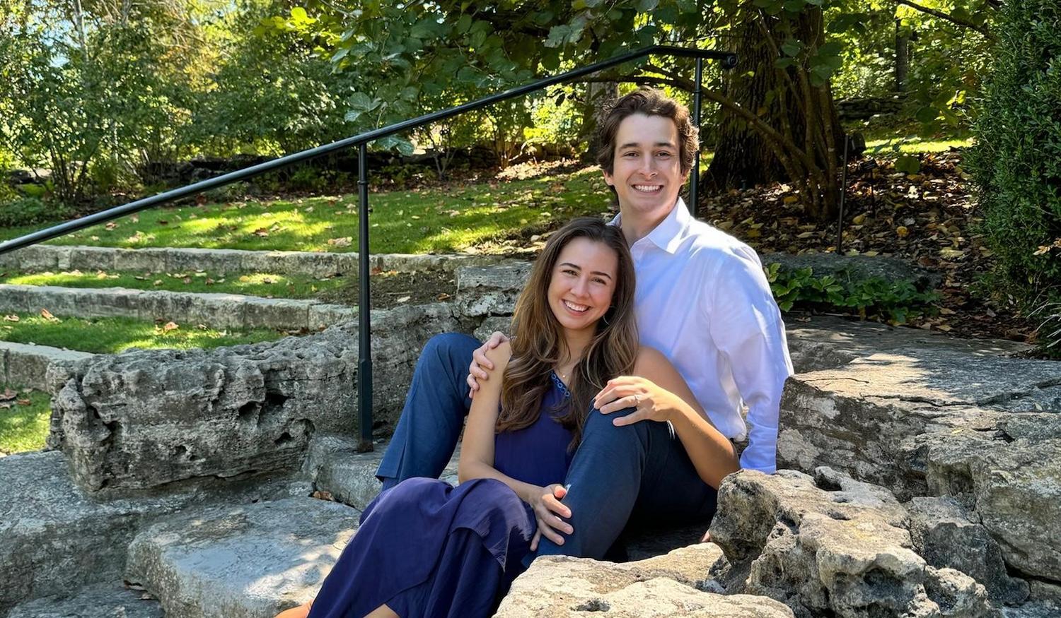 Elizabeth Lyle Sweeting and Jonathan Dean Crumly Jr's Wedding Website