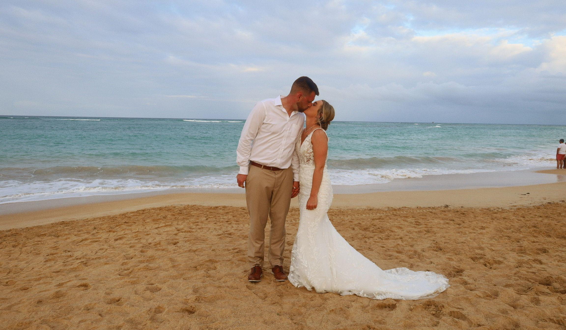 Hailey DeJong and Nicholas Meendering's Wedding Website