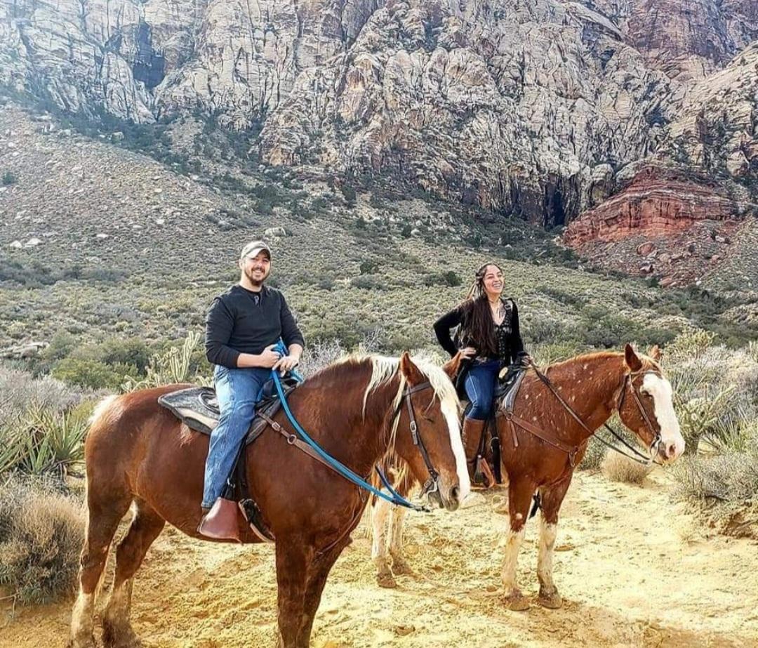 Lucia Fernandez and Dillon Craighead's Wedding Website