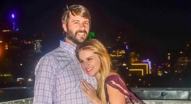 Tess Phillips and Chris Fabian's Wedding Website