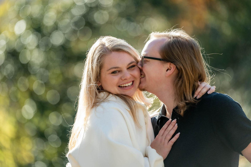 Lindsey Makenah Gordon and William Nicholas Howell's Wedding Website