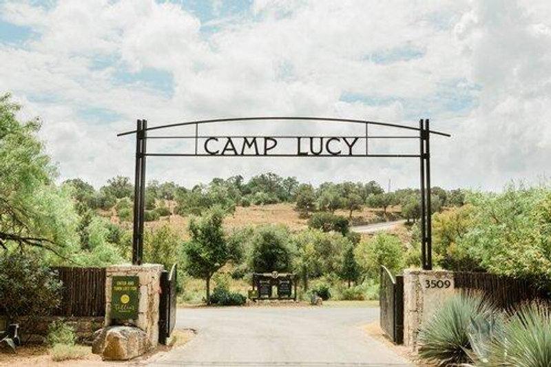 Lucy Bocanegra and Jacob Theis' Wedding Website