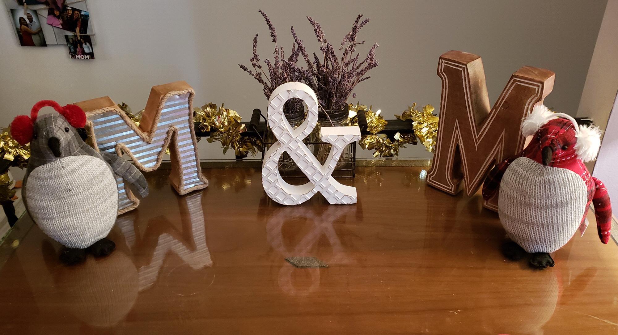 Lyn Mayes and Michael Bonney's Wedding Website