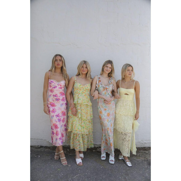 Chloe Swanwick-Jones and Daniel Earle's Wedding Website