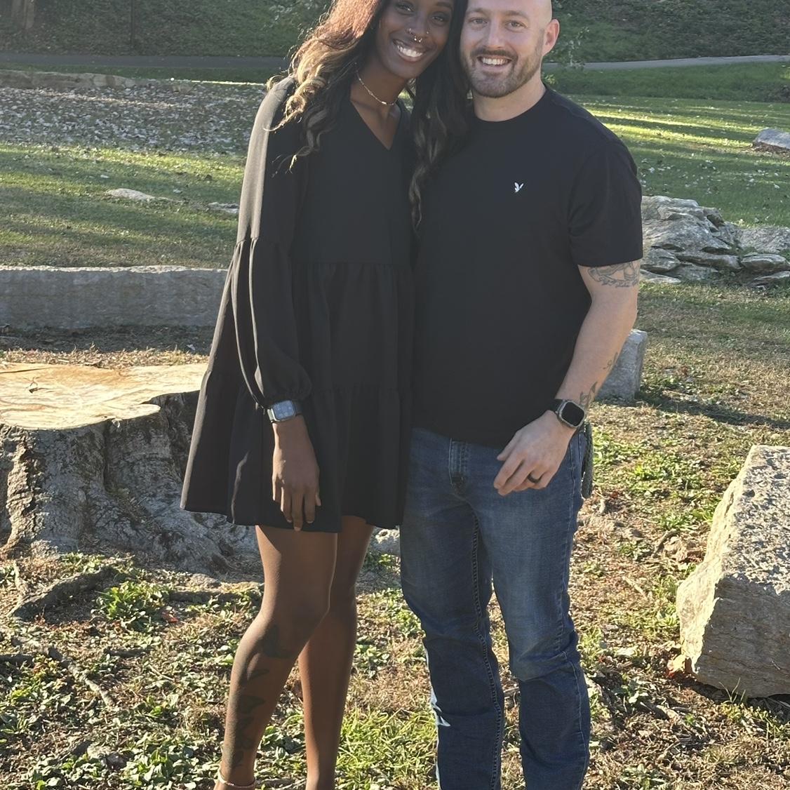 Bri Greenlee-Rasmussen and Dustin Rasmussen's Wedding Website