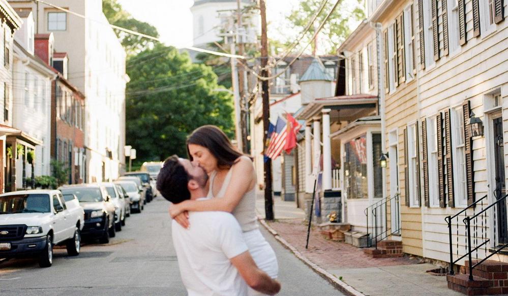 Jillian Goldstein and Grant Lowenfeld's Wedding Website