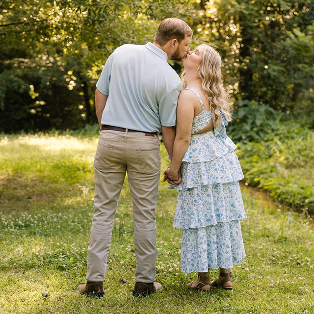 Raven Lossiah and Hunter Holcomb's Wedding Registry on Zola