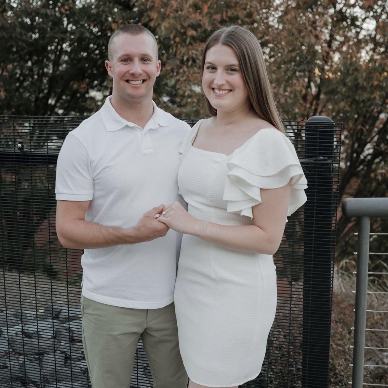 Linzi Johnson and Thomas Gobble's Wedding Website