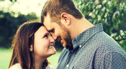 Haley Pinkerton and Justin Lovett's Wedding Website