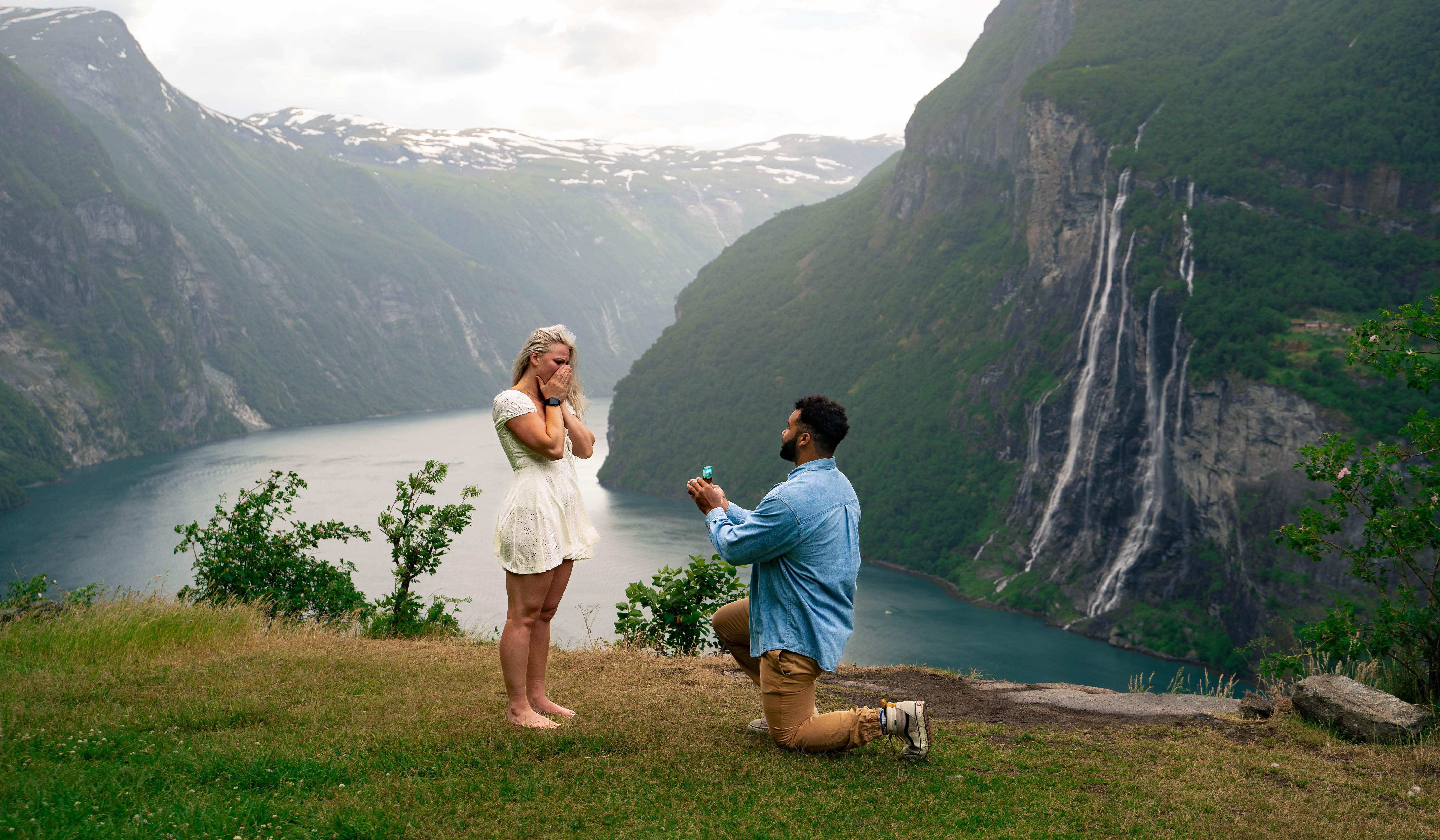 Annalise Haarstad and Alec Murphy's Wedding Website