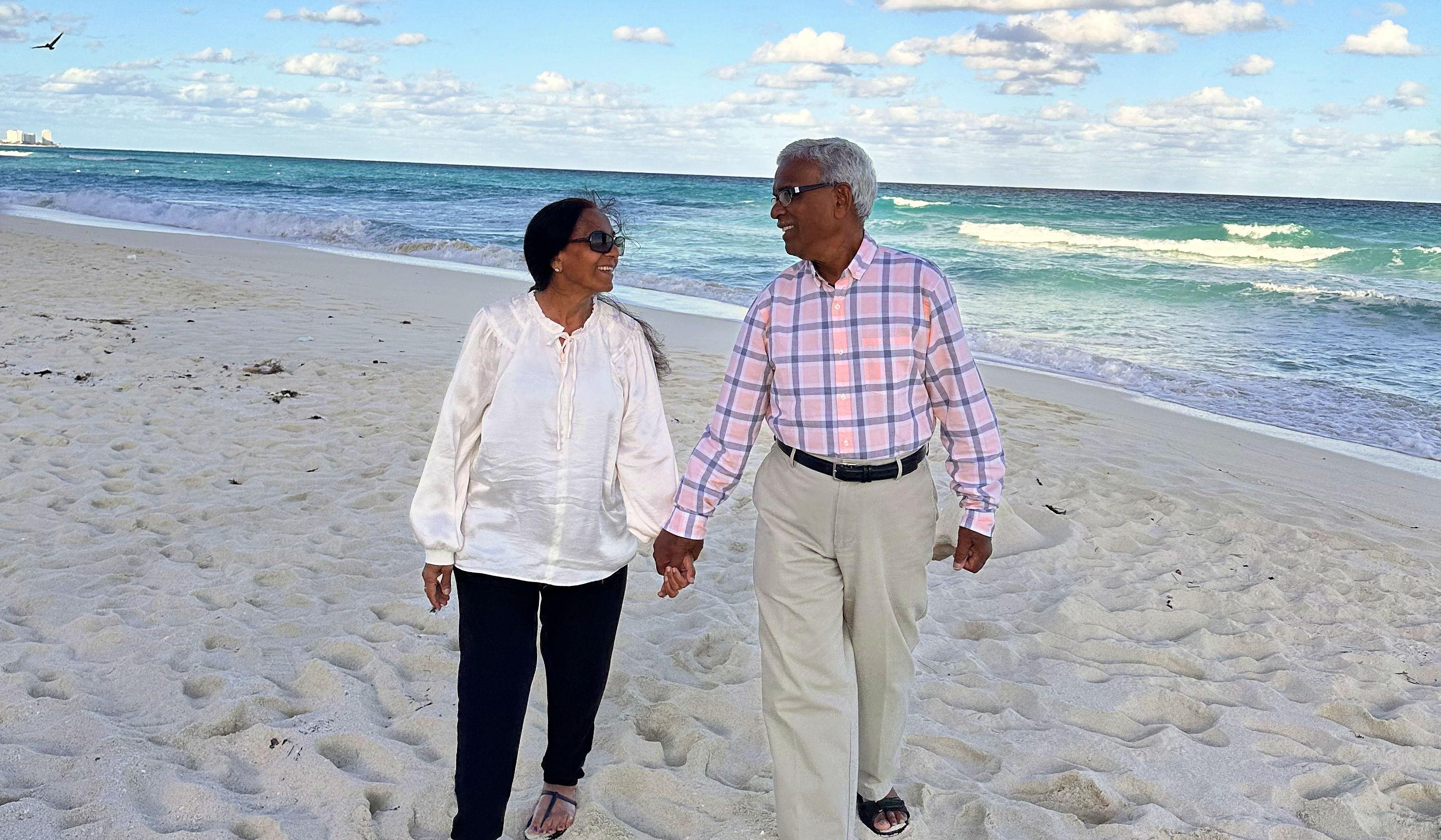 Hasmukhlal Patel and Hansa Patel's Wedding Website