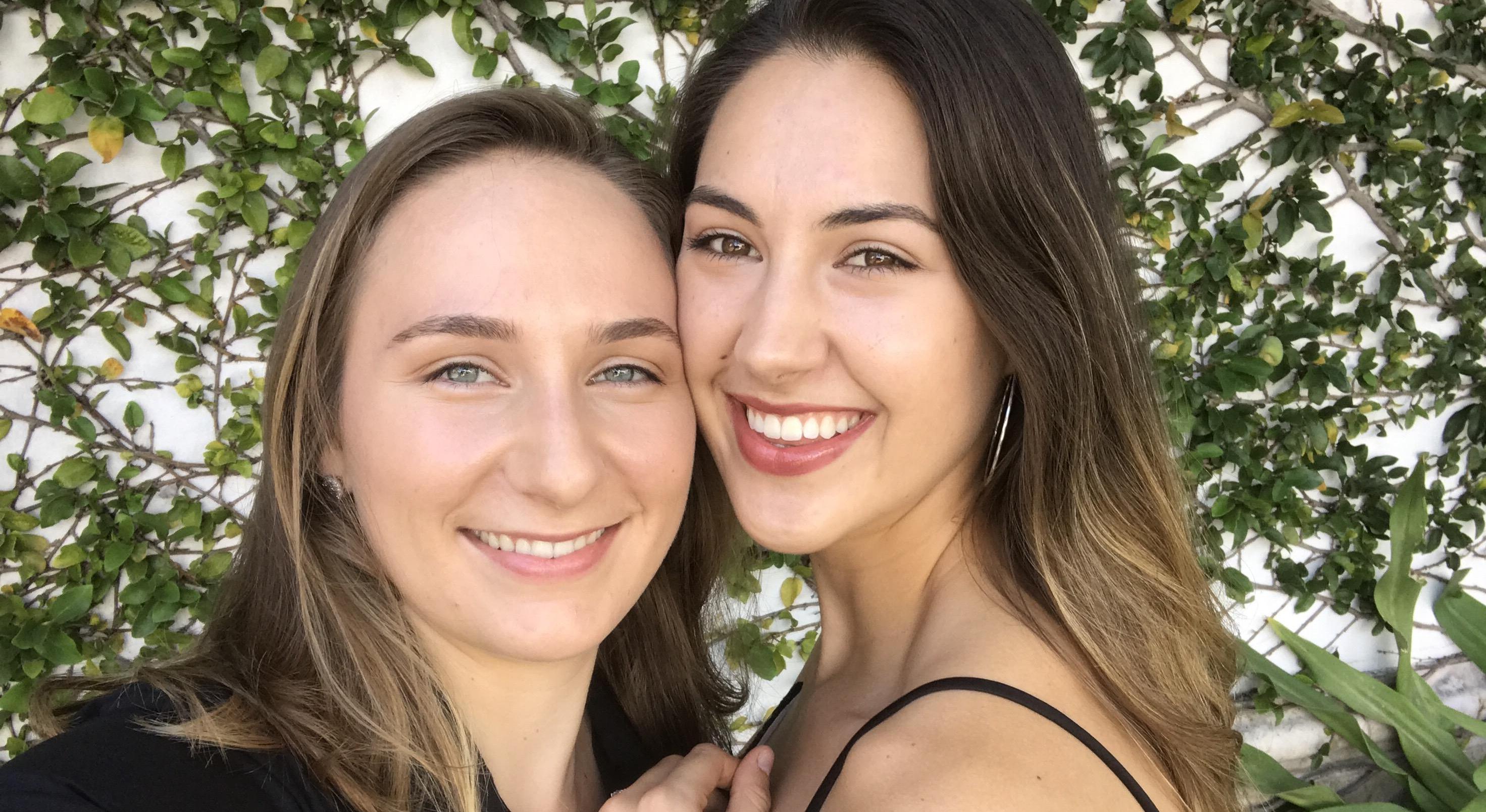 Taylor Barnard and Dani Burton's Wedding Website