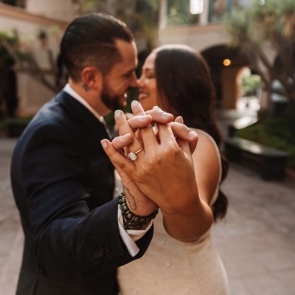 Ashlee Maestretti and Benjamin Illingworth's Wedding Website