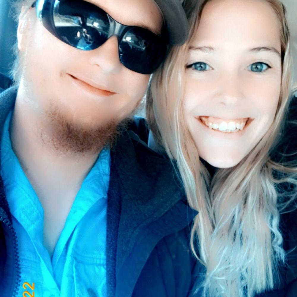 Elizabeth Cothran and Deven Gossage's Wedding Website