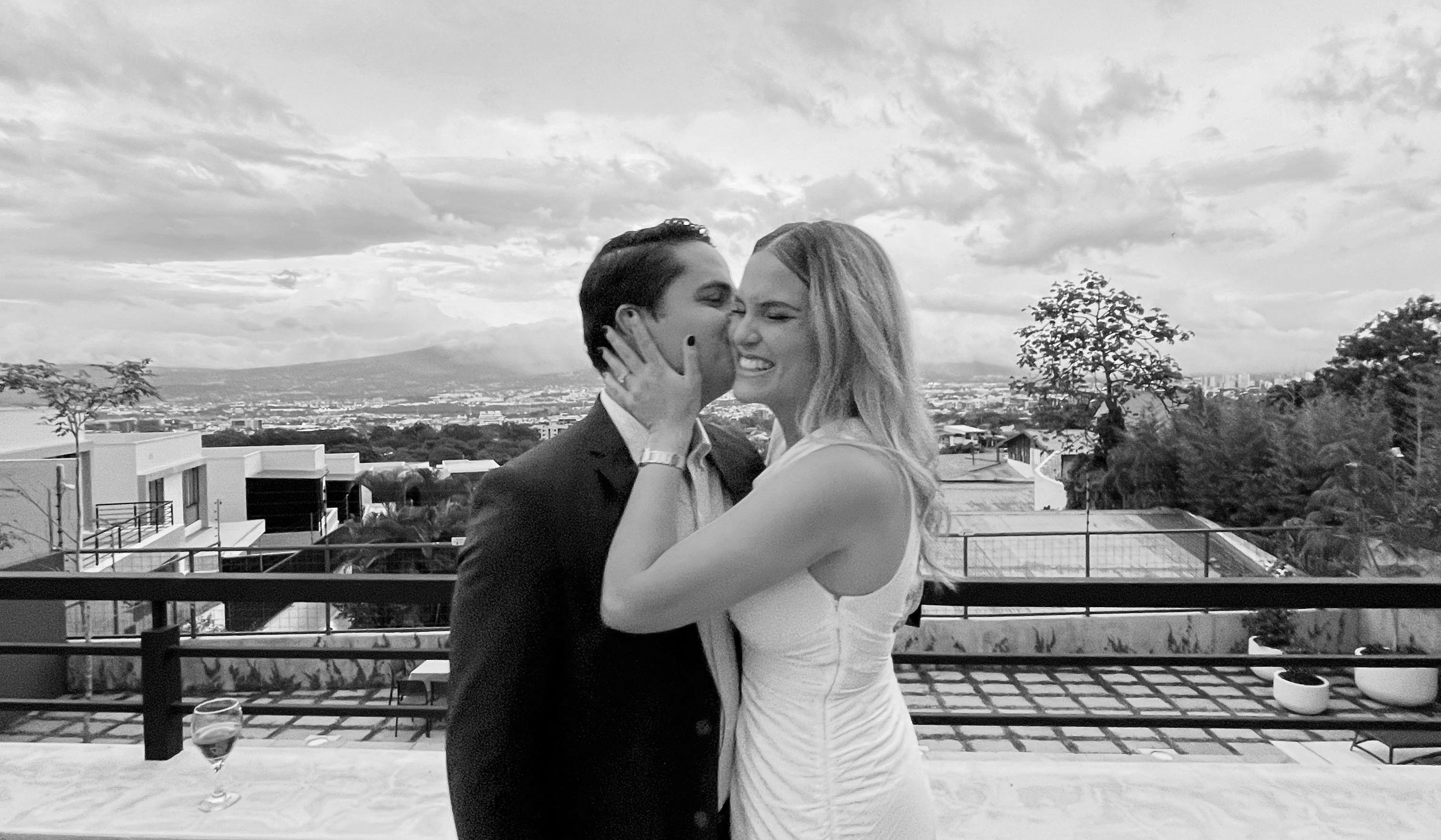 Cristina Viteri and Diego Ruiz's Wedding Website
