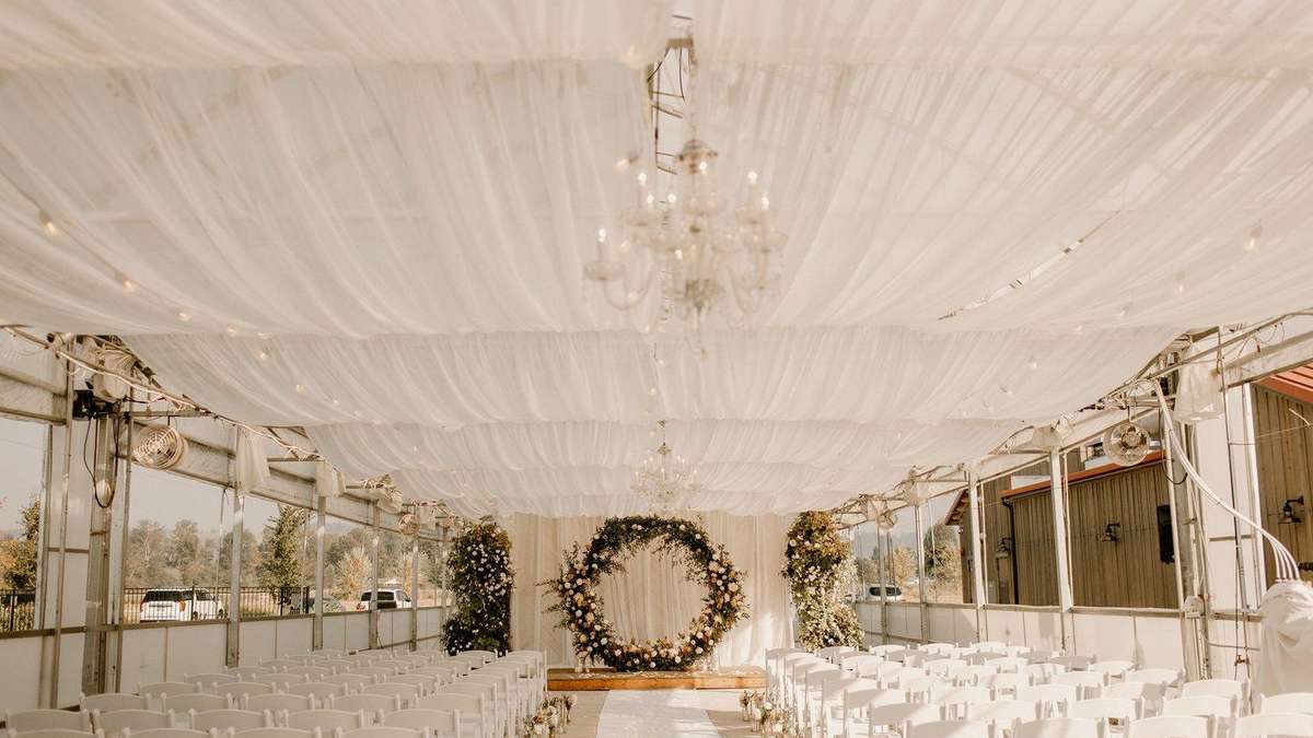 Farm 12 Restaurant & Events | Wedding Venues | Cost, Reviews & Photos | Zola