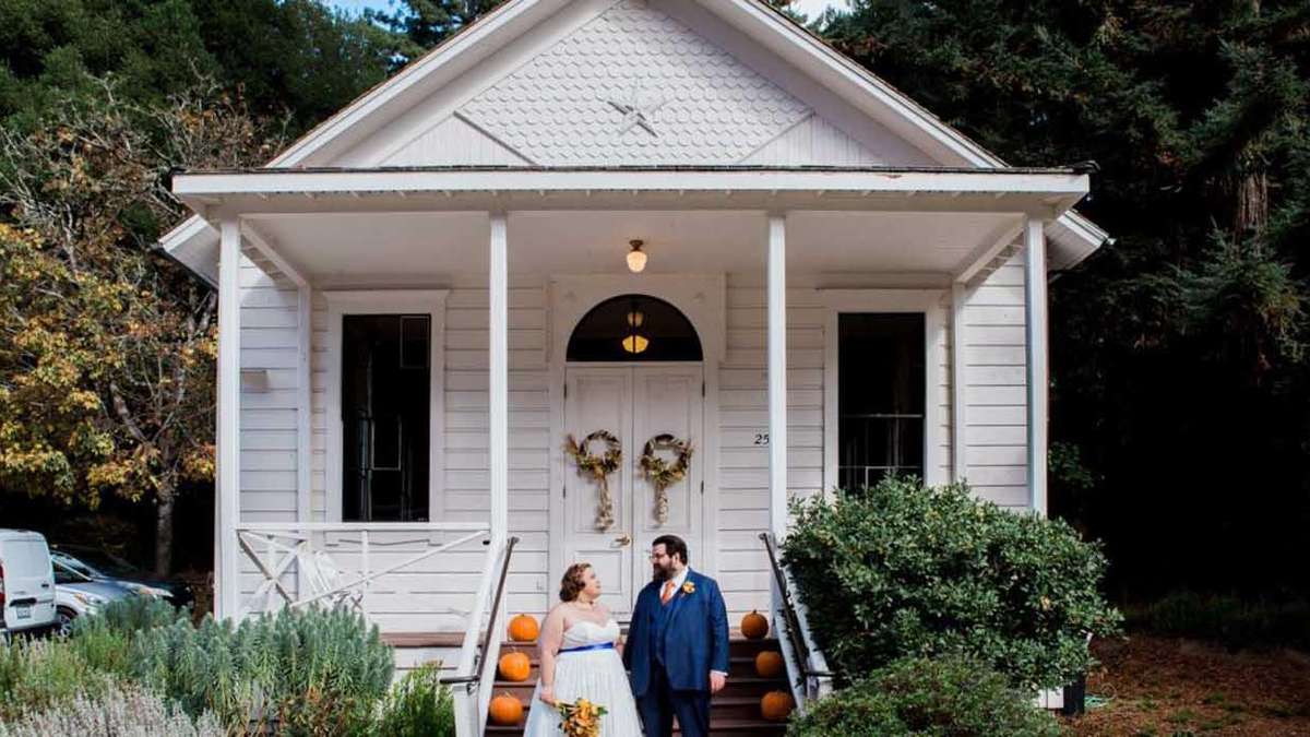 Valencia Hall Wedding Venues Cost Reviews And Photos Zola