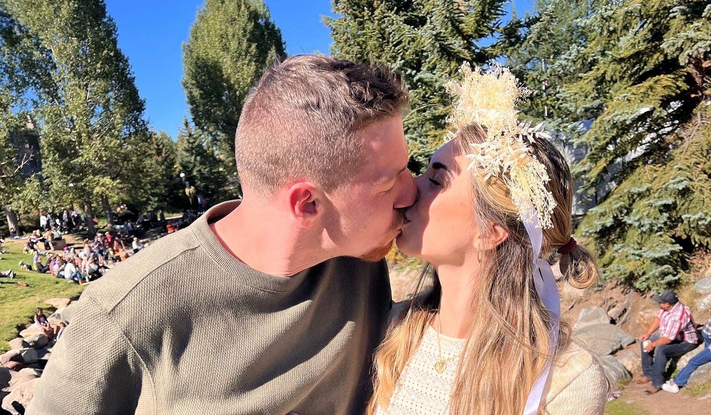 Ariana Costa and Jesse Bogart's Wedding Website