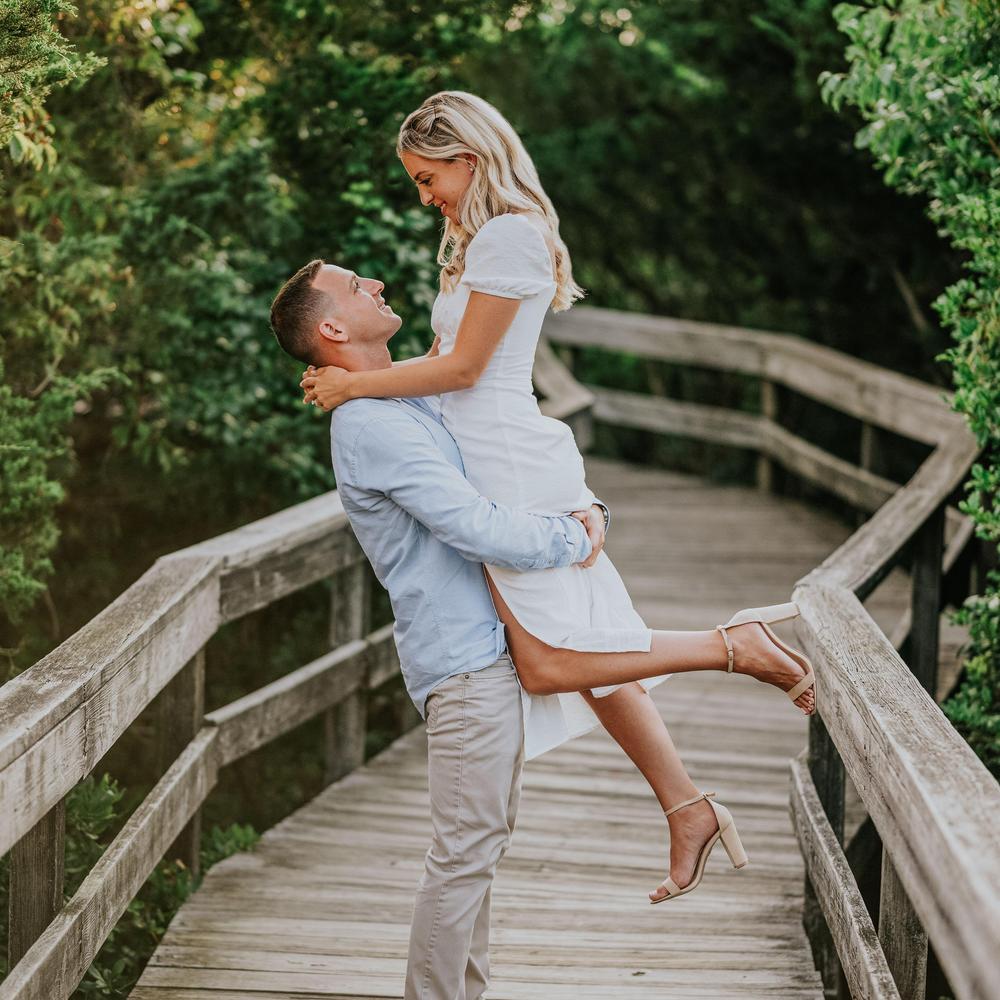 Jennifer Hennessey and Nicholas Leonetti's Wedding Website