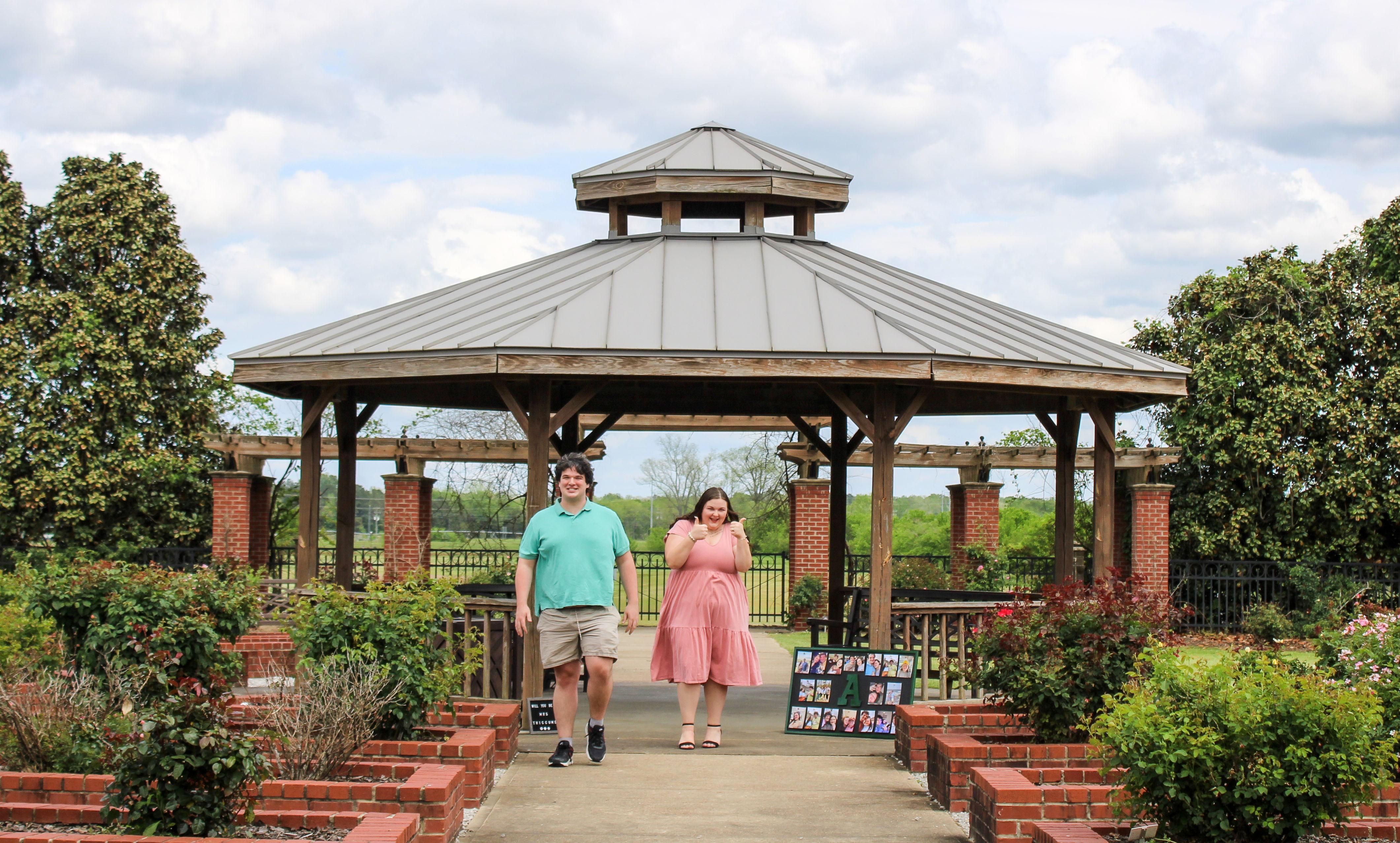 Anna Grace McLain and Lawson James Ashurst's Wedding Website