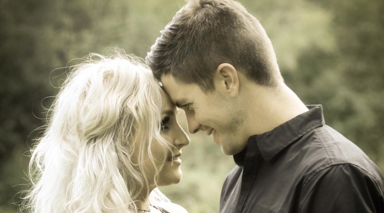 Leah Lodmell and Brandon Farr's Wedding Website