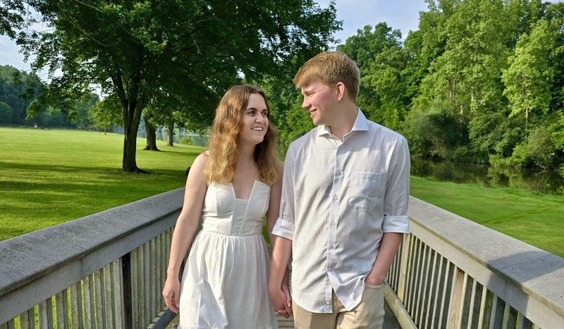 Hannah Jarolim and Landon Shell's Wedding Website