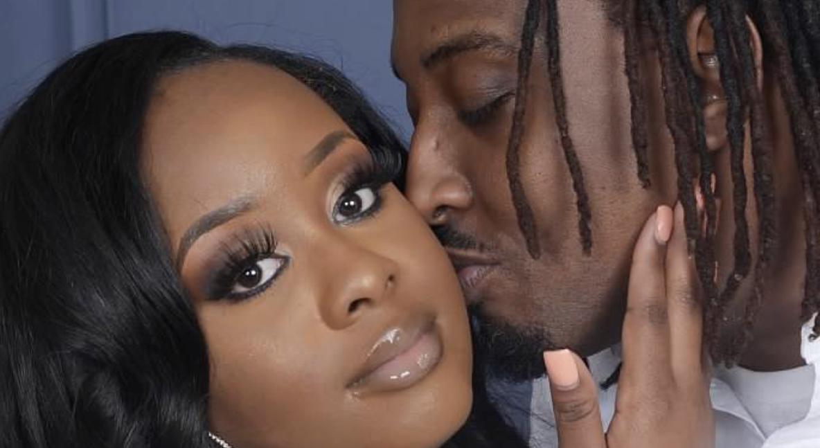 Gabrielle Alexander and Travis Smith's Wedding Website