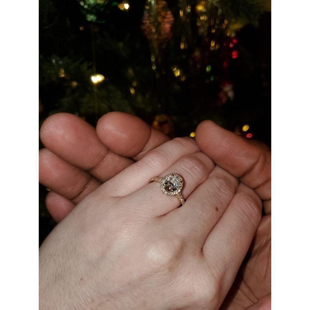 Laura MacDonald and Tysean Davis' Wedding Website