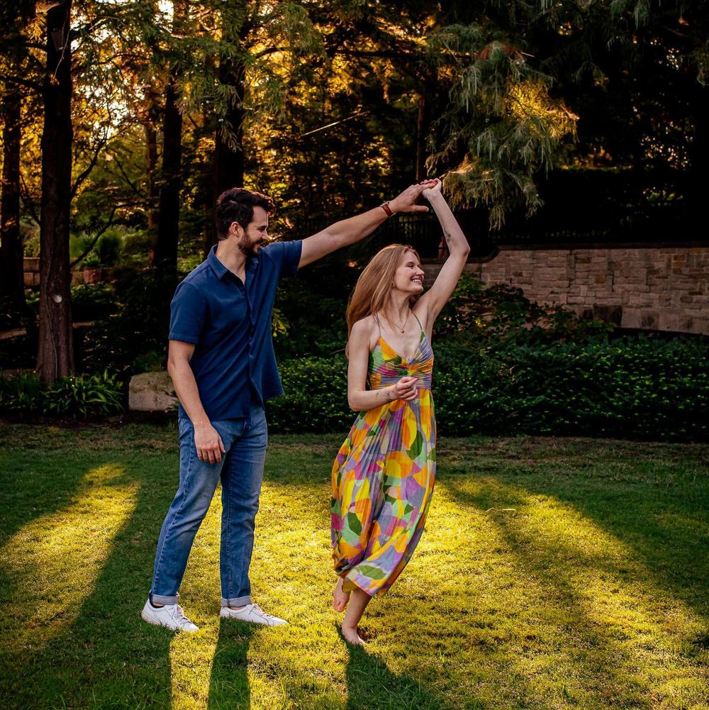 Sarah Welch and Eric Diviney's Wedding Website