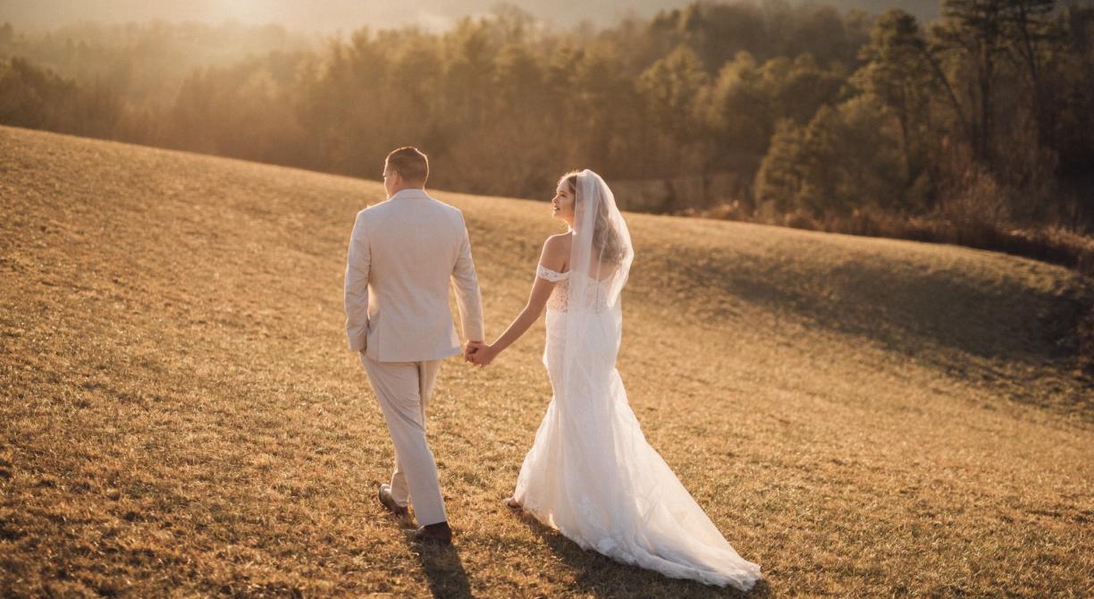 Brooke Bitz and Eric Bitz's Wedding Website