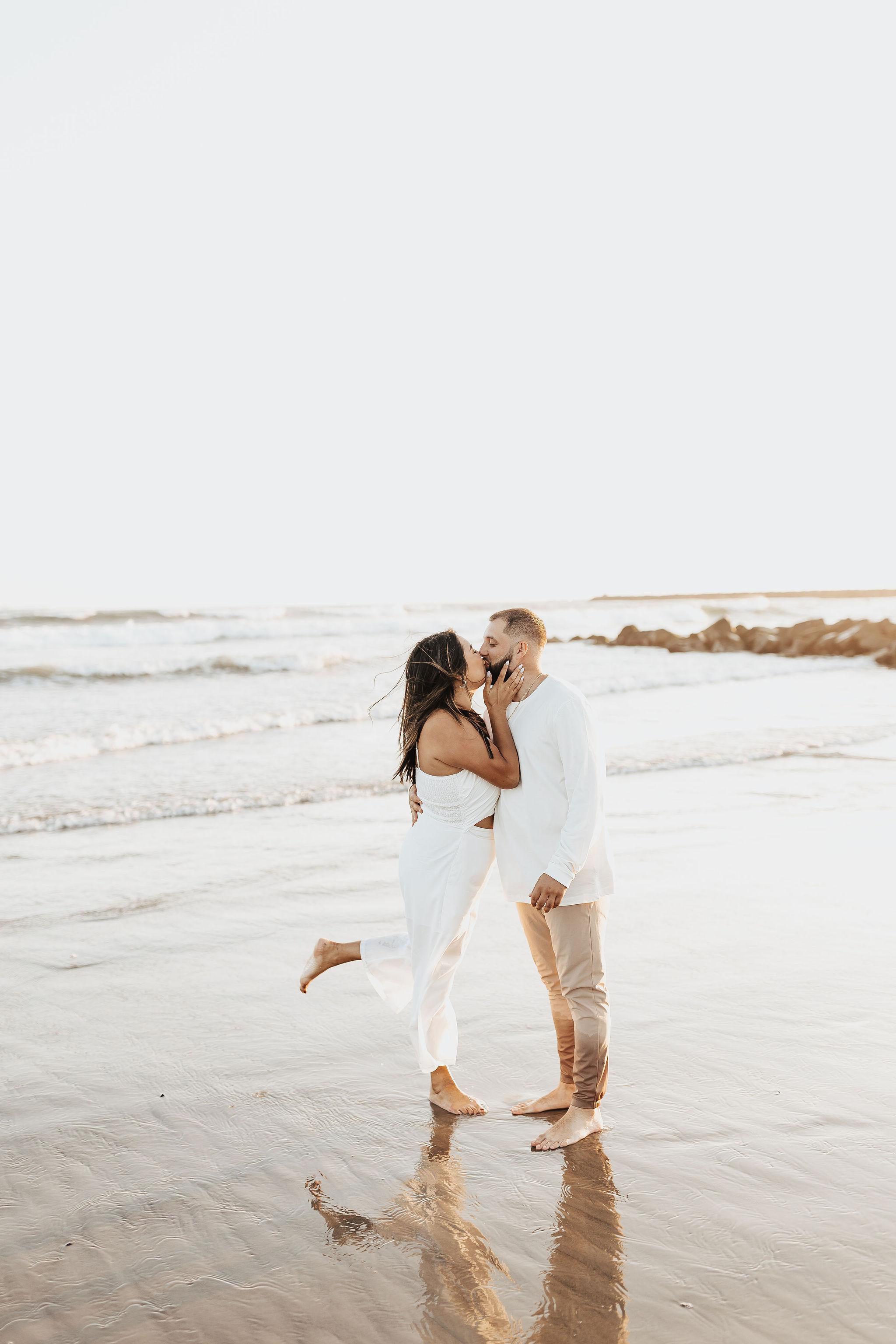 Aileen Martinez and Taylor Luster's Wedding Website