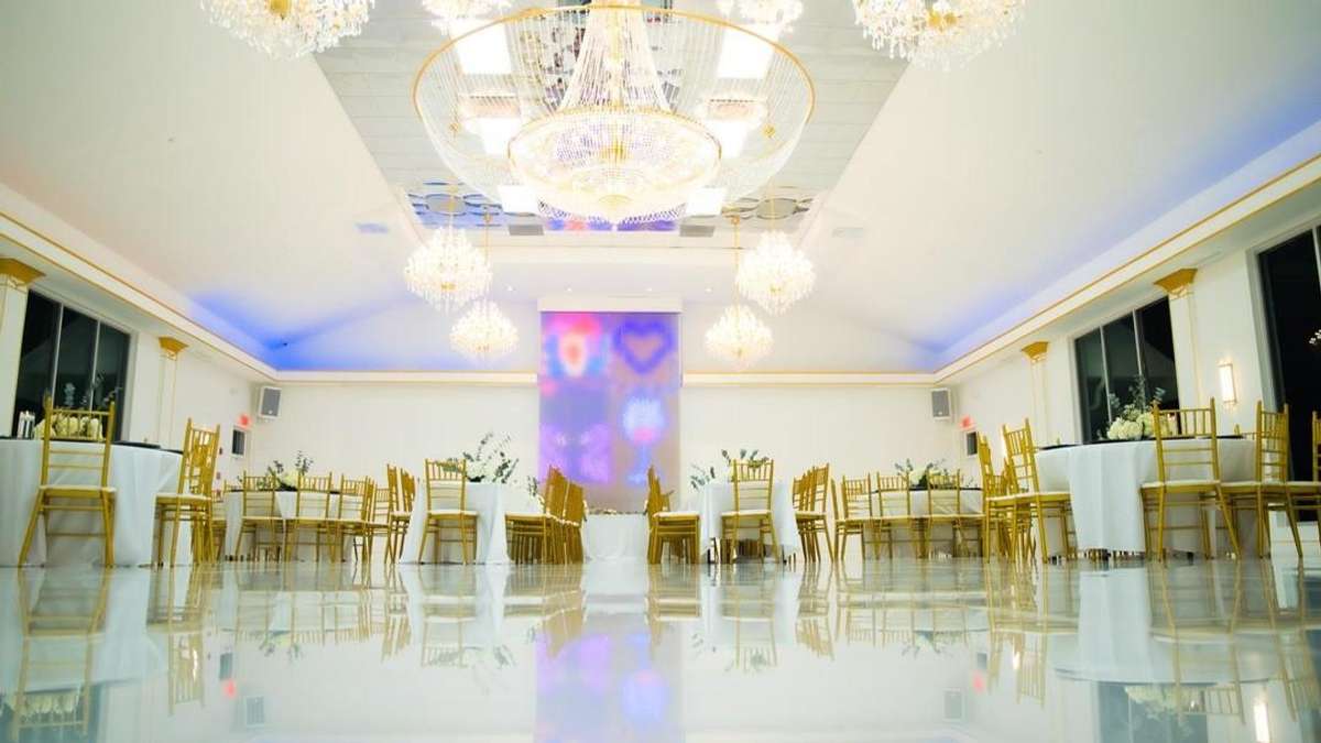 The Royal Ballroom | Wedding Venues | Cost, Reviews & Photos | Zola