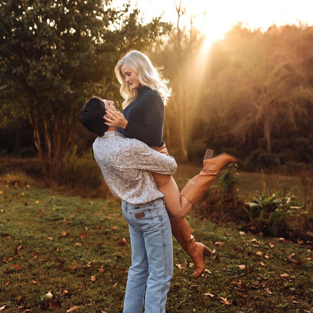 Emma Ranes and Lane Bates' Wedding Website