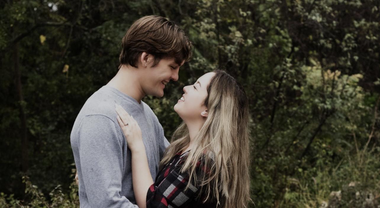 Emma Caparas and Garrett DeLong's Wedding Website