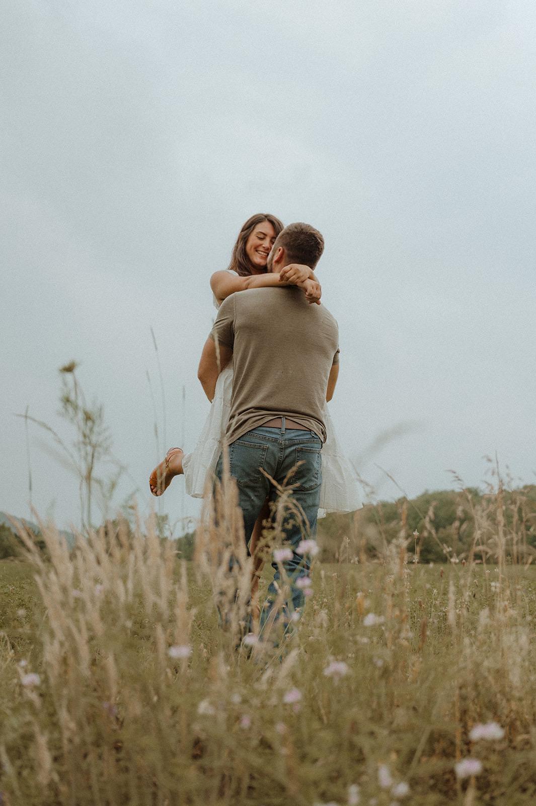 Alanie Love and Collin Ellis' Wedding Website