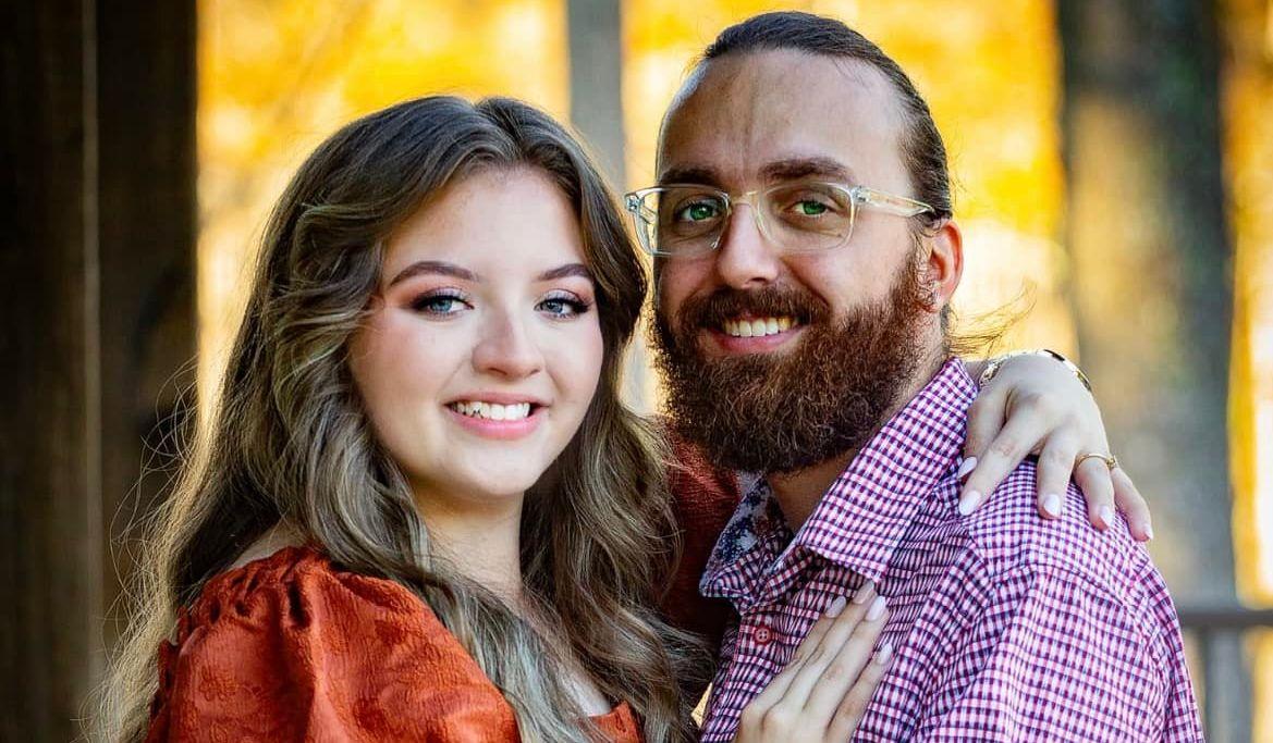 Stella Claire Boone and Robert Gabriel Moore's Wedding Website